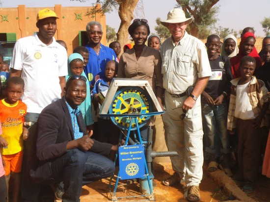 » Rotary continues to drill wells in Libore!